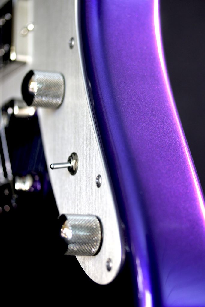 Very custom Deimel Firestar »FlipFlop purple/blue« w/ graphtech Ghost ...