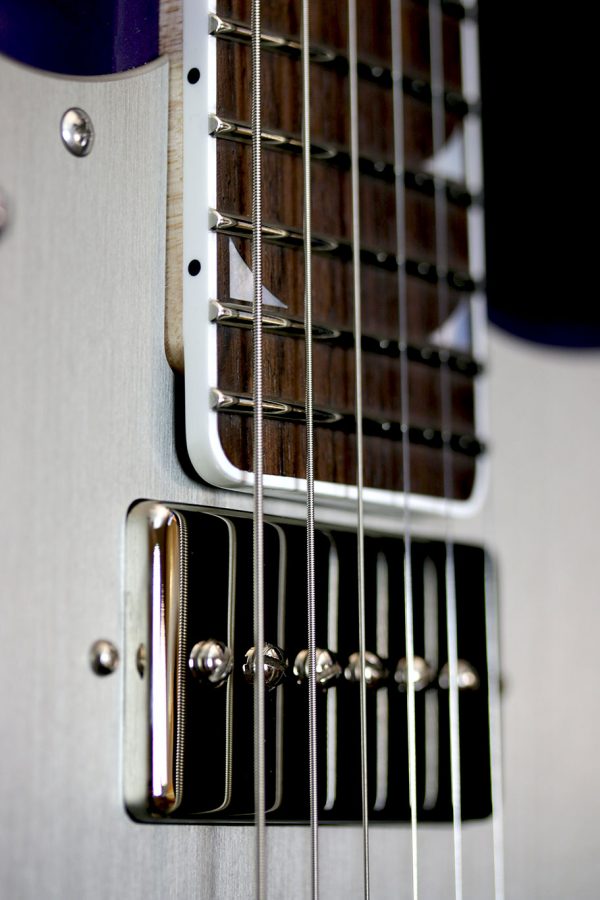 Very custom Deimel Firestar »FlipFlop purple/blue« w/ graphtech Ghost ...